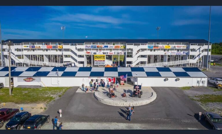 2023 Season Presented by NAPA Auto Parts – Evans Mills Raceway Park